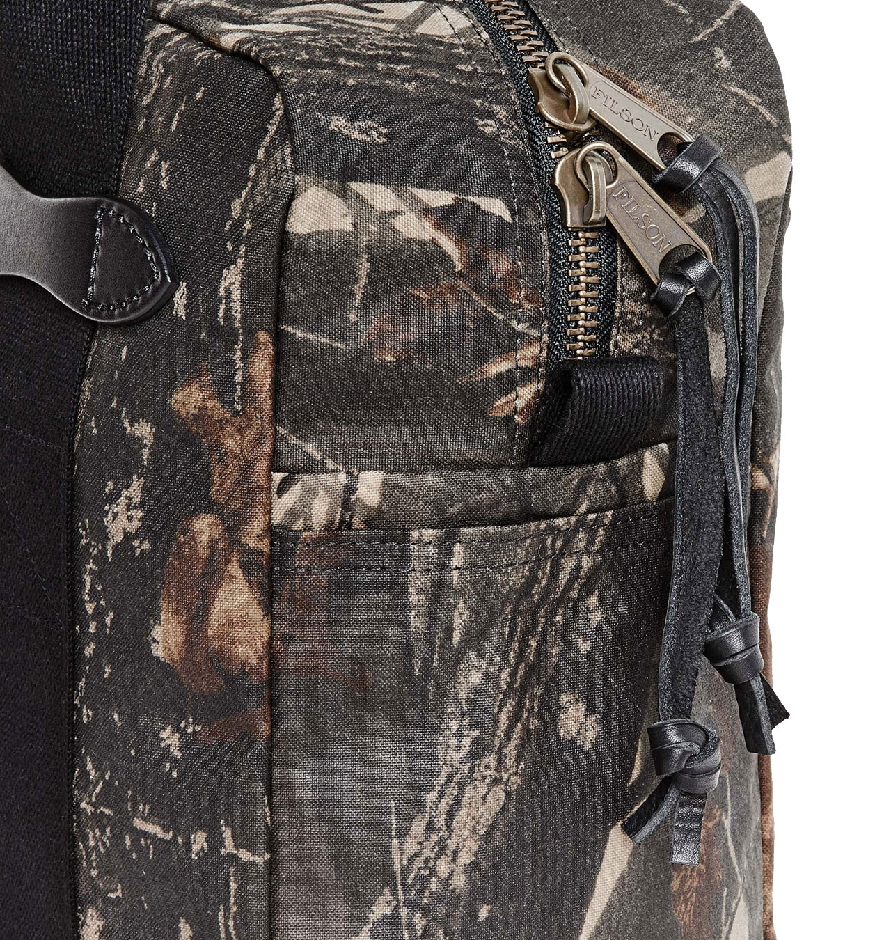 Filson - Tin Cloth Zipper Tote Bag - Realtree Hardwoods Camo | Sverige