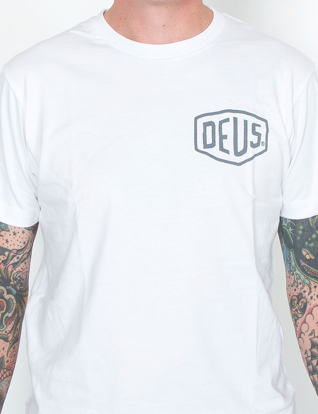 Deus - Venice Address Tee - White | Sverige